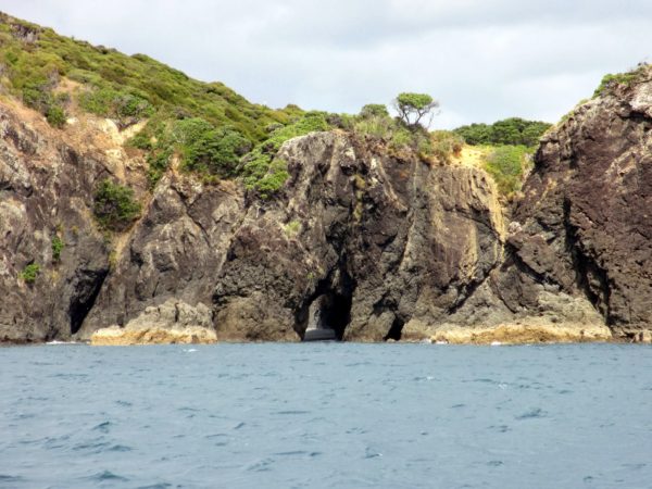 Bay of Islands: Oke Bay (Bay of Islands, New Zealand) – Two At Sea